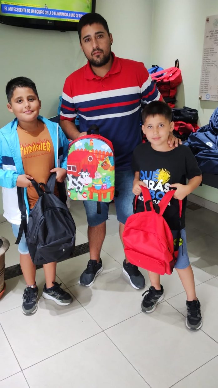 Entrega Kit Escolar 2023 | UOM San Martín